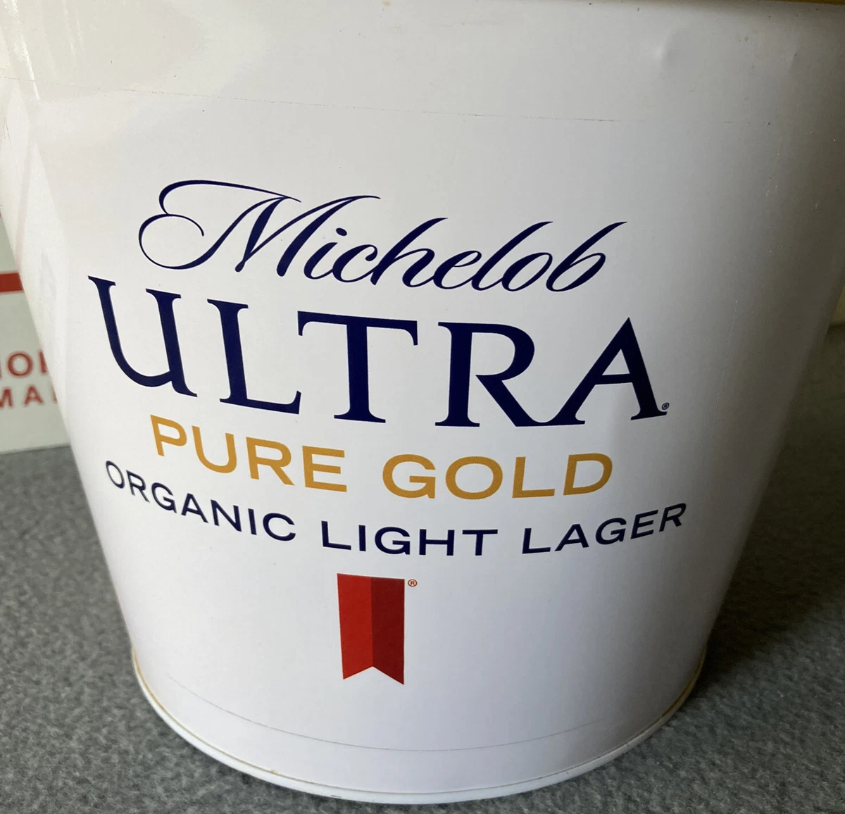 Michelob Ultra Logo