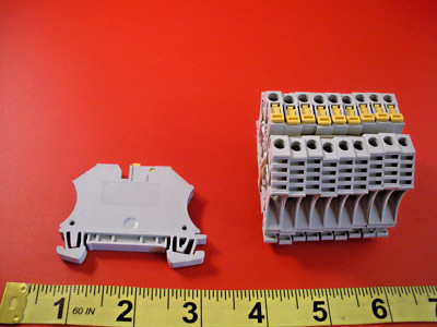 Terminal Blocks - Gray Terminal Block