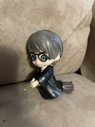 Cute Harry Potter Figure On Broom Chibi Kawai | eBay