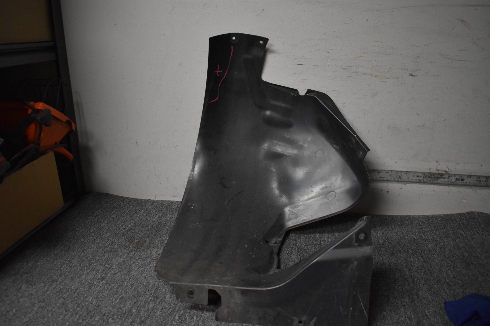 2012-2019 PORSCHE 911 CARRERA REAR RIGHT SIDE FENDER LINER FACTORY OEM ...