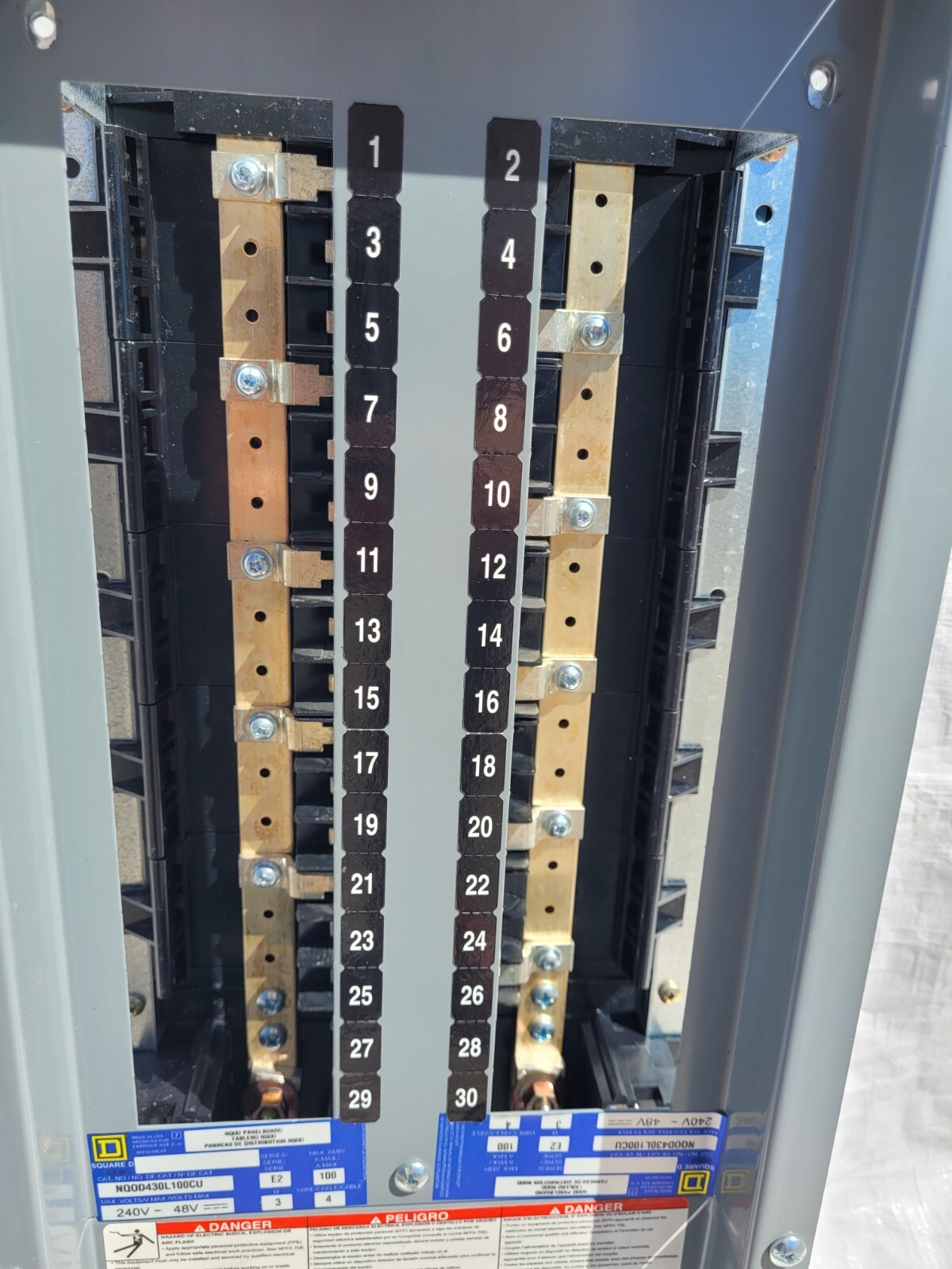 NQOD Square D 30 Circuit Main Lug 240V 100A 4 Wire 3 Phase PanelBoard ...