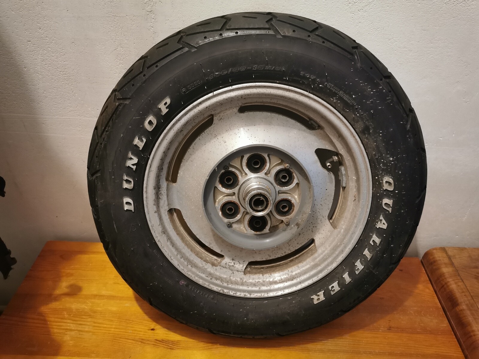 yamaha vmax v-max vmx1200 rear wheel & dunlop tyre about 4 to 5mm tread ...