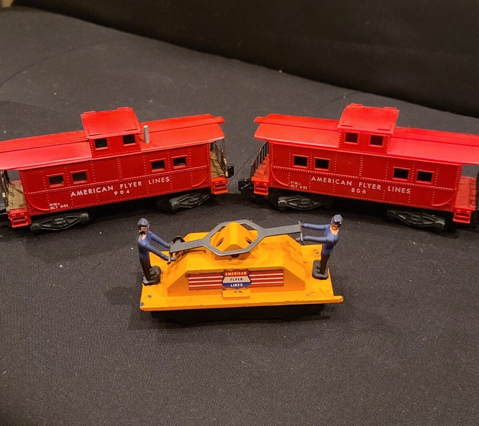 1950s-60s Vintage American Flyer Gilbert Trains & Tracks! 16 Cars Etc ...