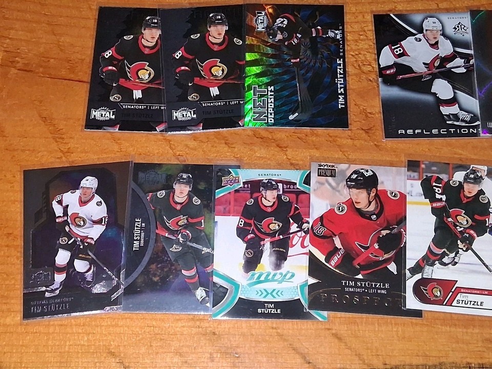 Tim Stutzle Hockey x25 Card Lot - Rookies/ Parallels/ Short Prints ...