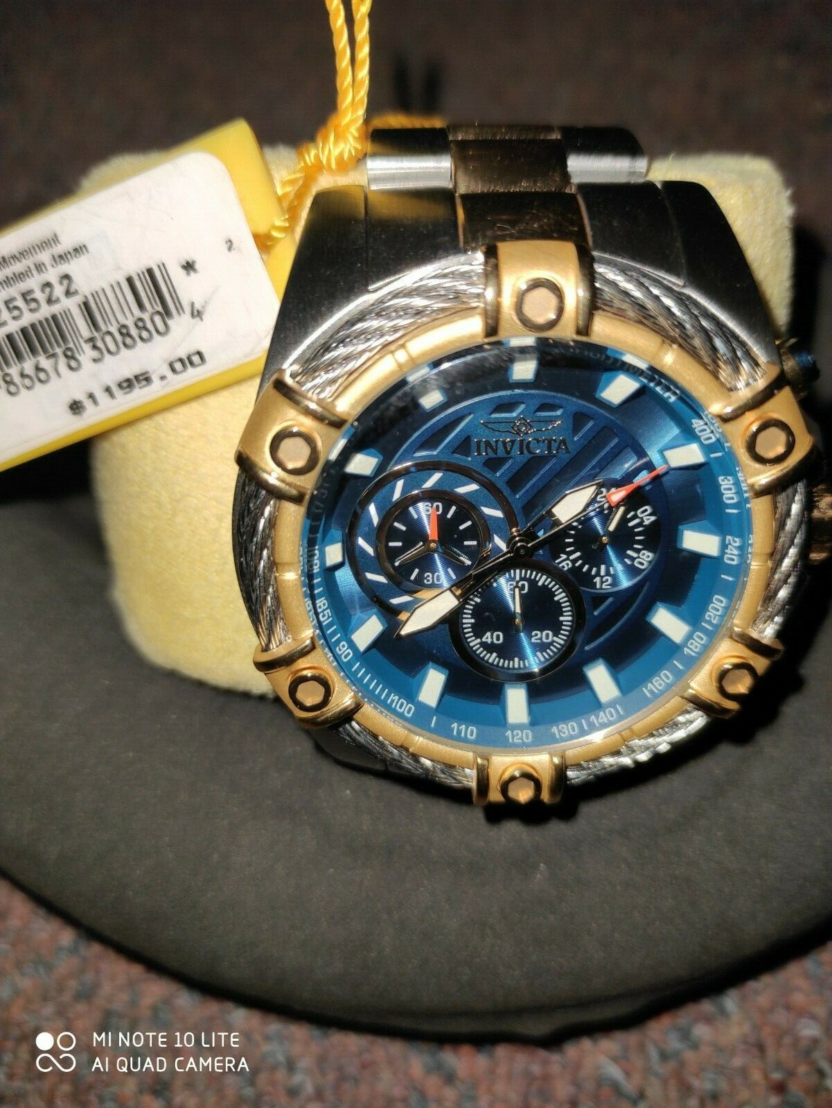 Model 25522 Beautiful Men's Invicta Watch Stainless Steel/Gold Strap ...