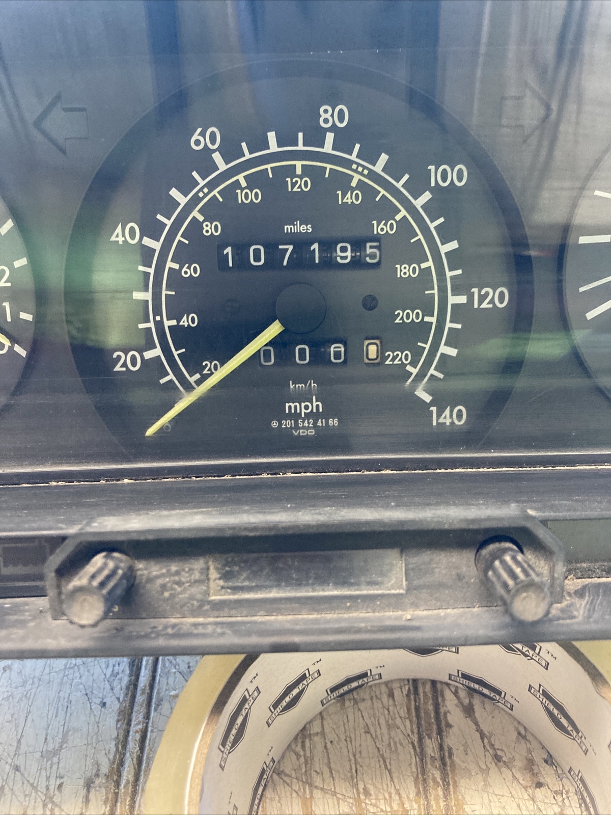 88 MERCEDES BENZ W201 190E 2.3 Auto CLUSTER SPEEDOMETER INSTRUMENT 107K ...
