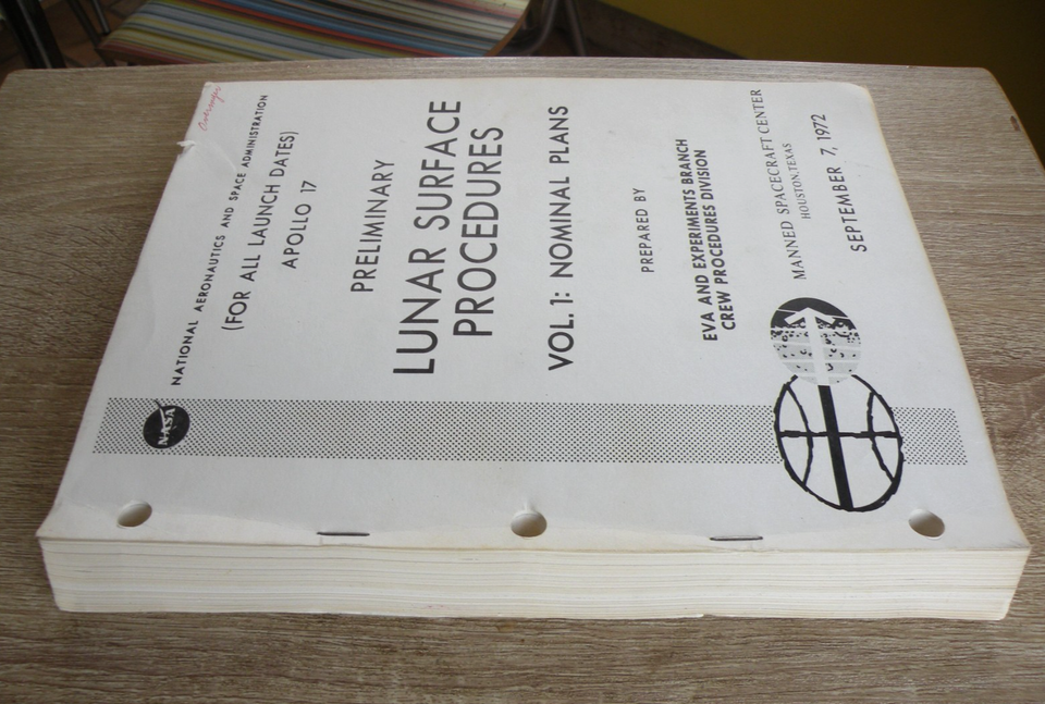 Original NASA / Apollo 17 Lunar Surface Procedures book dated September ...