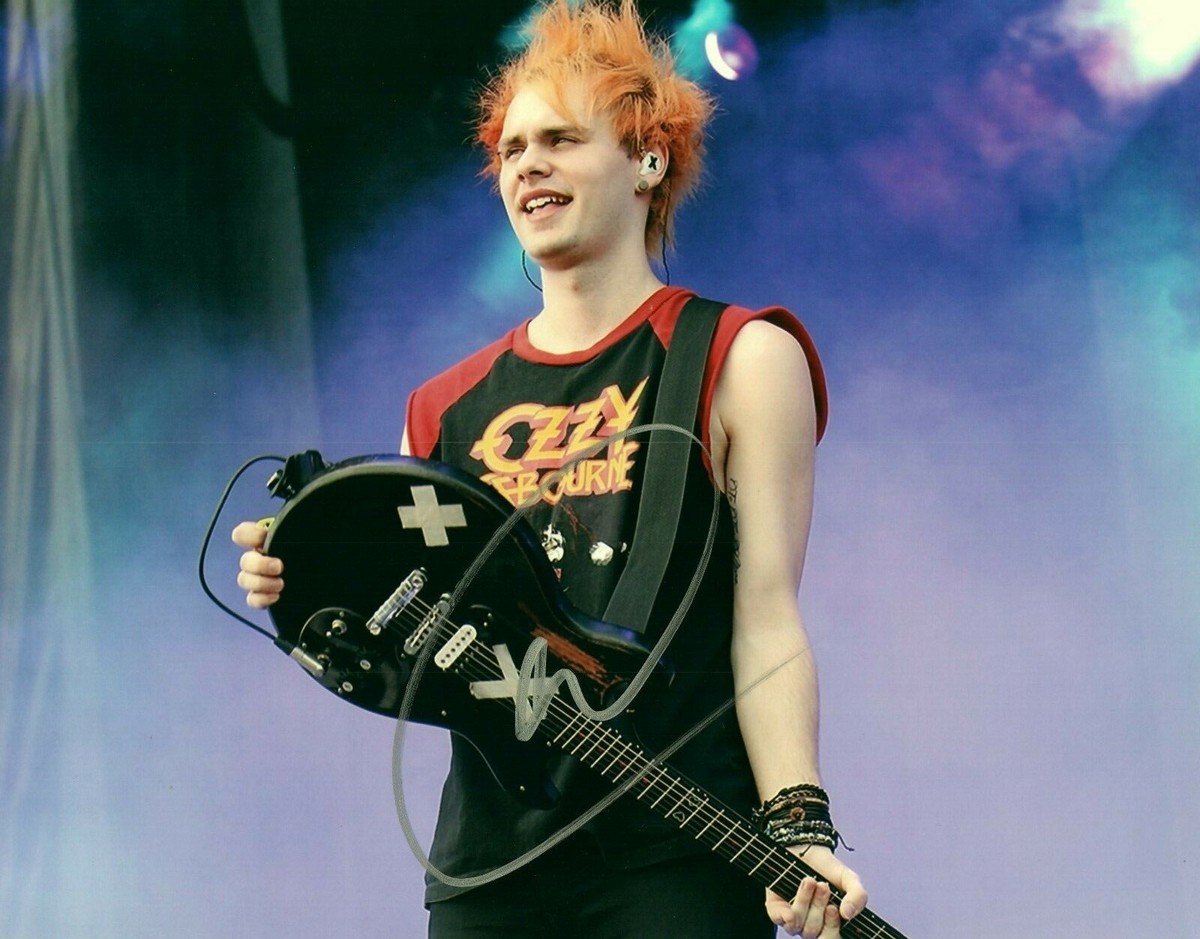 Michael Clifford 5sos Blue Hair