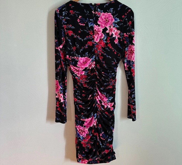 GUESS Sexy Curve Hugging Stretchy Ruched Bodycon Dress Multicolor ...