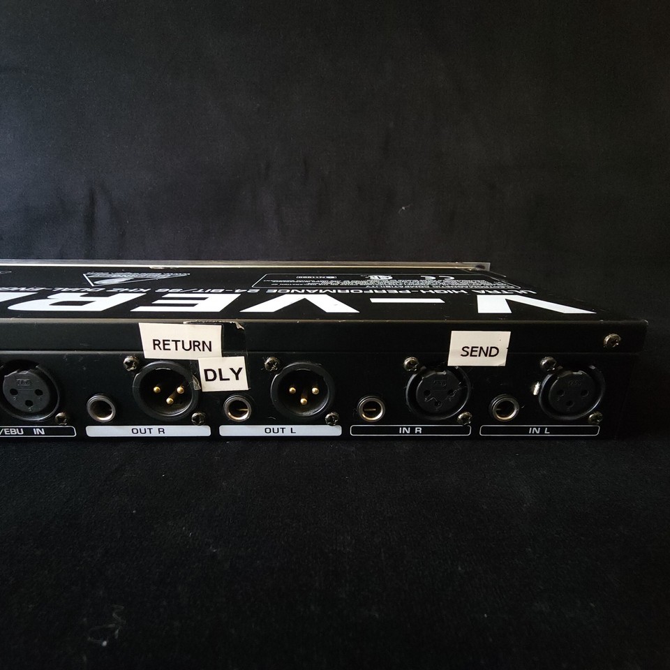 Silver Professional Studio Behringer V-VERB PRO REV2496 Effects Rack ...