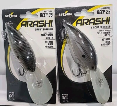 LOT OF 2-STORM ARASHI RATTLING DEEP 25 BASS LURE 1-3/8oz BLACK SILVER ...