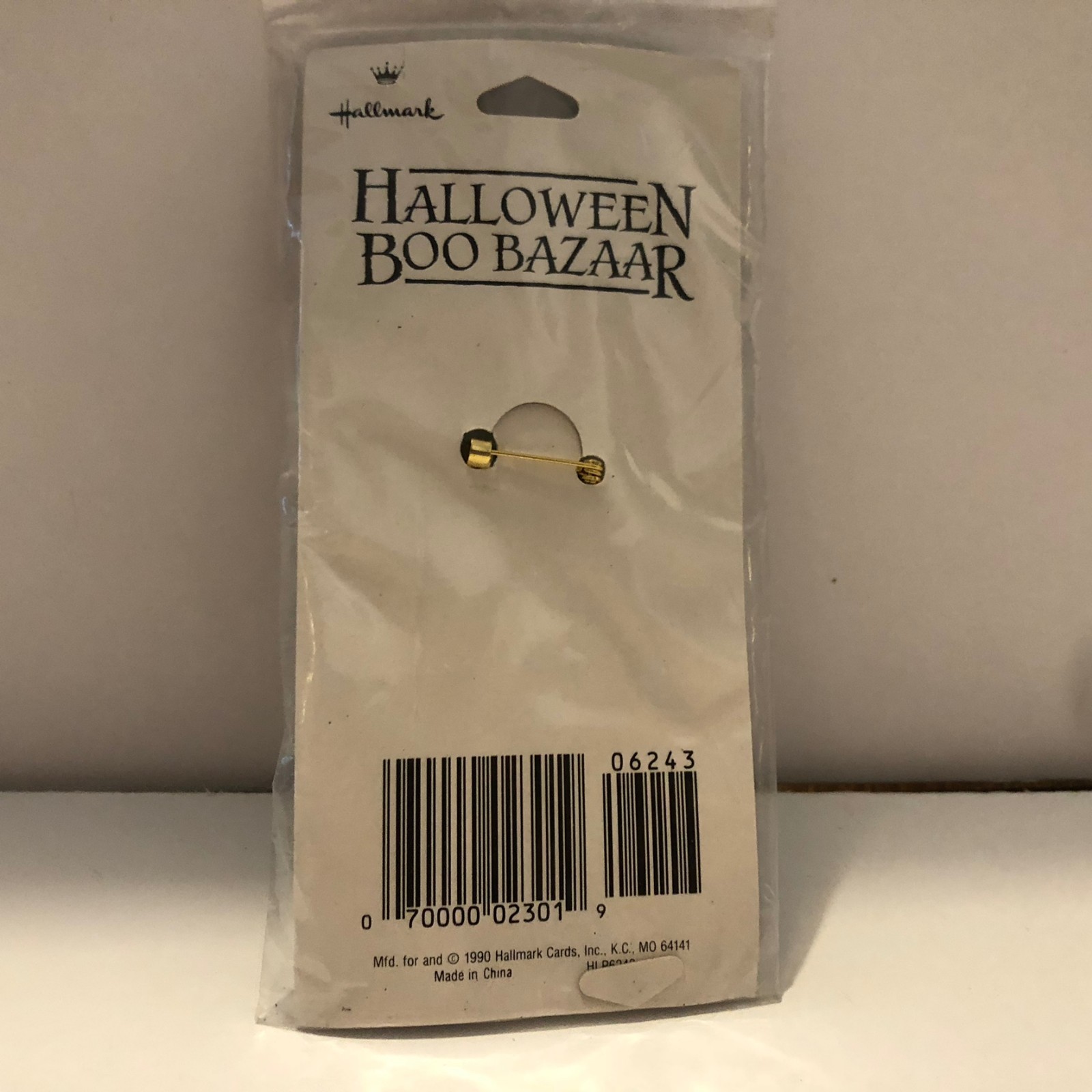 Vintage 1990 Hallmark Glow in the Dark Ghost Lapel Pin New Boo Bazaar ...