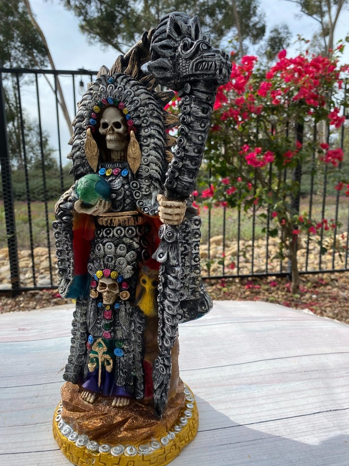 Santa Muerte Bendesida Azteca / Aztec Rainbow 17" Holy Death Grim ...