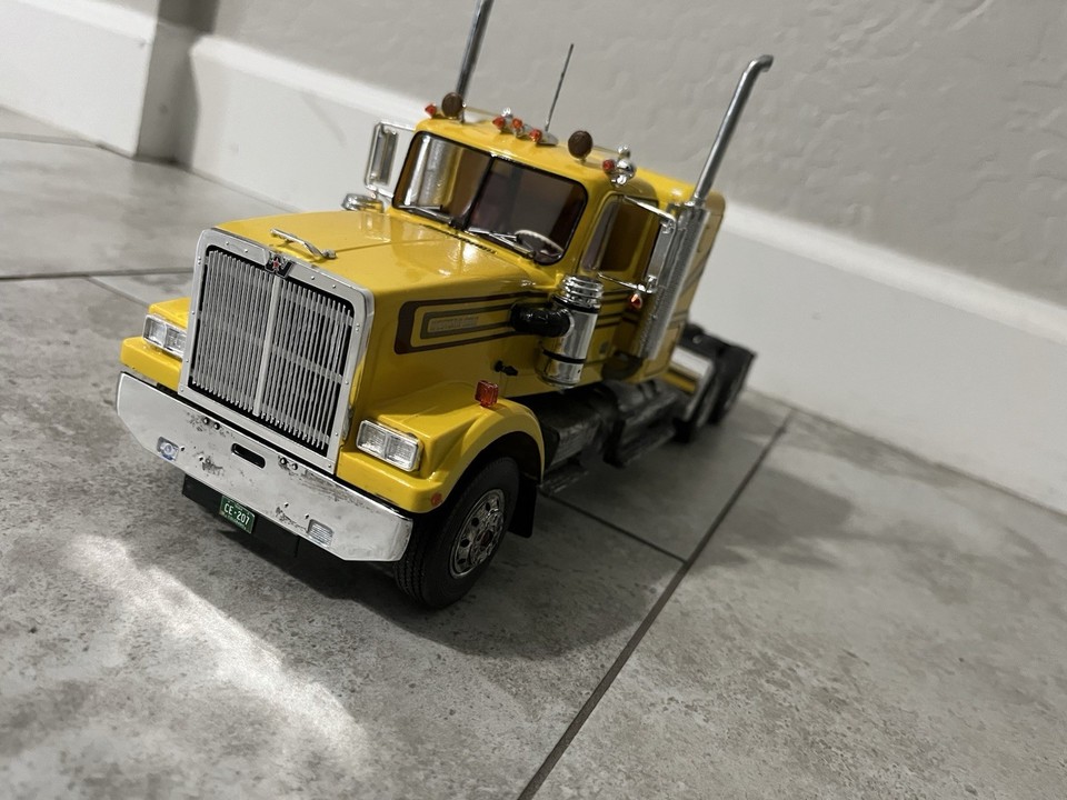 Western Star Semi Truck 1988 1/25 Scale Model Pre Built | eBay Australia