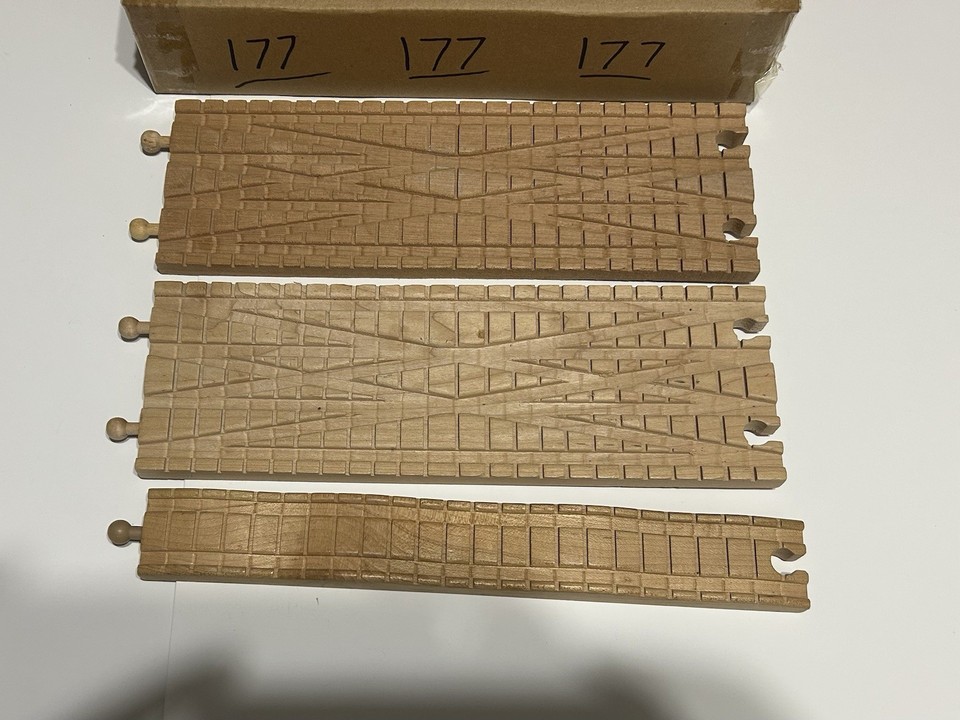 Thomas Wooden Railway CLICKETY CLACK DOUBLE CROSSOVER TRACK x2 Bumpy ...