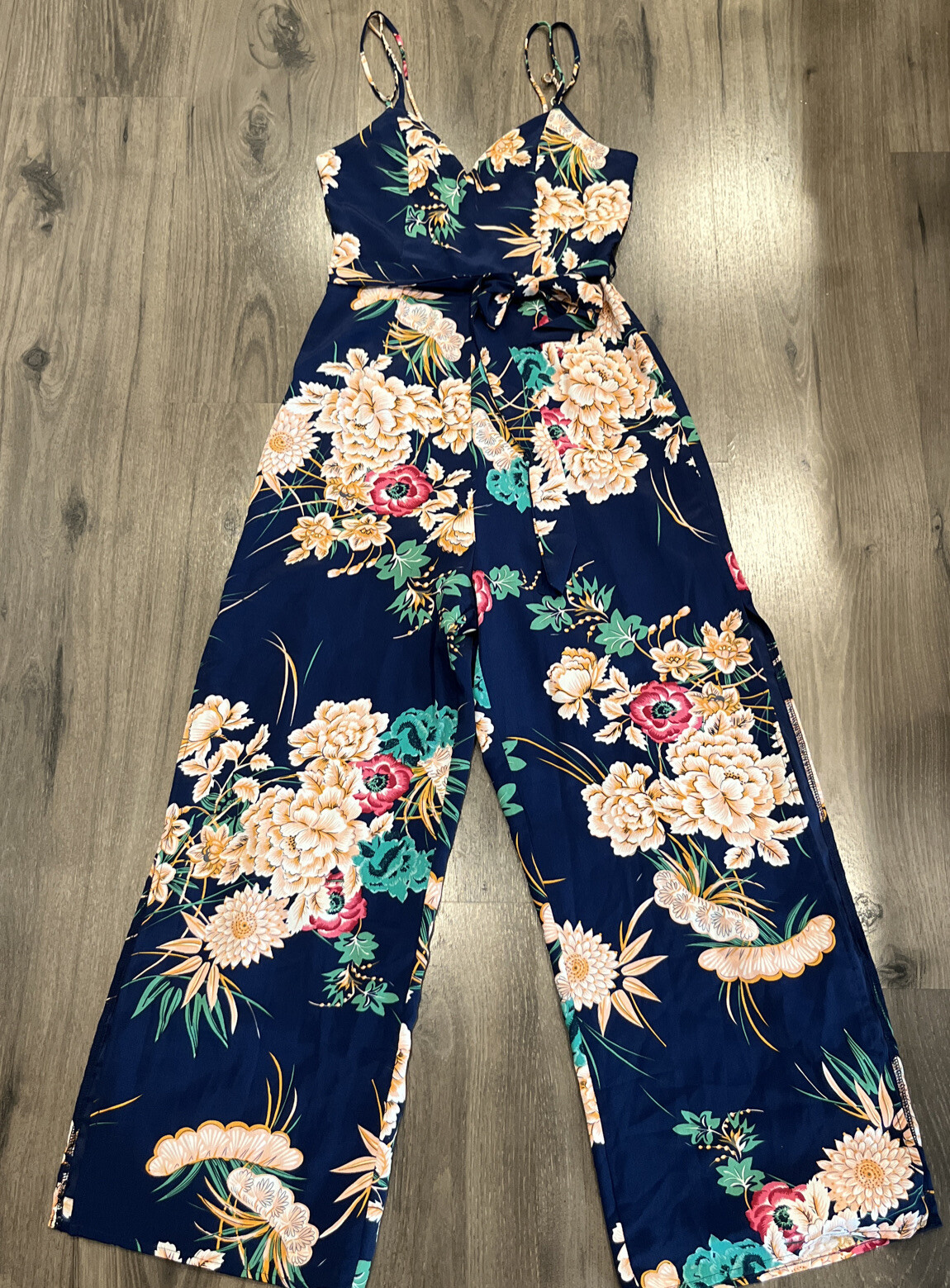 Hello Molly Womens Size XS Extra Small Blue Floral Crop Romper ...