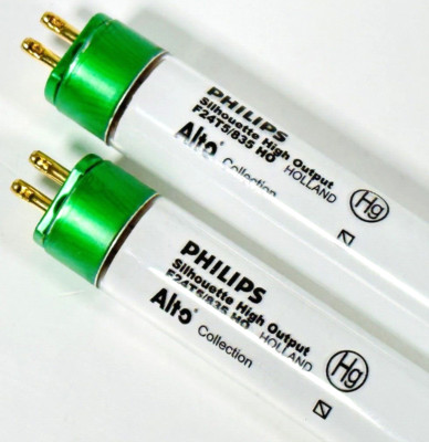 2 x Philips F24T5/835/HO/ALTO Mini BiPin 24W 3500K 22" Fluorescent Tube ...