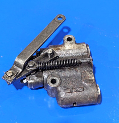 FORD 1500 1710 1900 1910 2110 1700 Tractor Position Control Valve ...