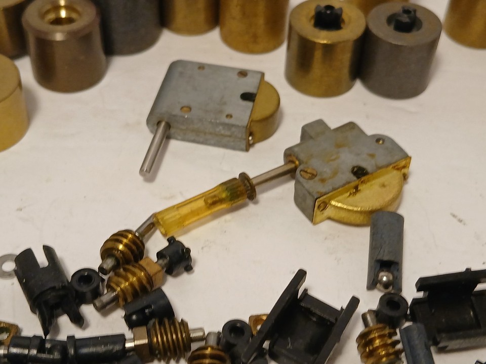 HO scale locomotive brass flywheel Lot And Gears | eBay