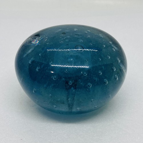Vintage 1970s Crystal Glass Paperweight Blue Controlled Bubbles Unique ...