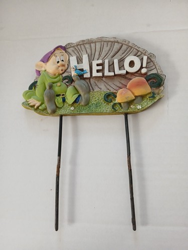 Disney Snow White & The Dwarfs Dopey Hello Garden Sign | eBay
