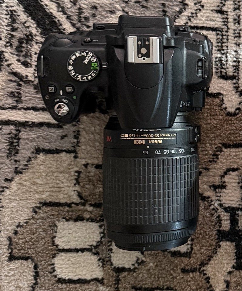 Nikon D5000 Digital Camera + Extra Lenses | eBay