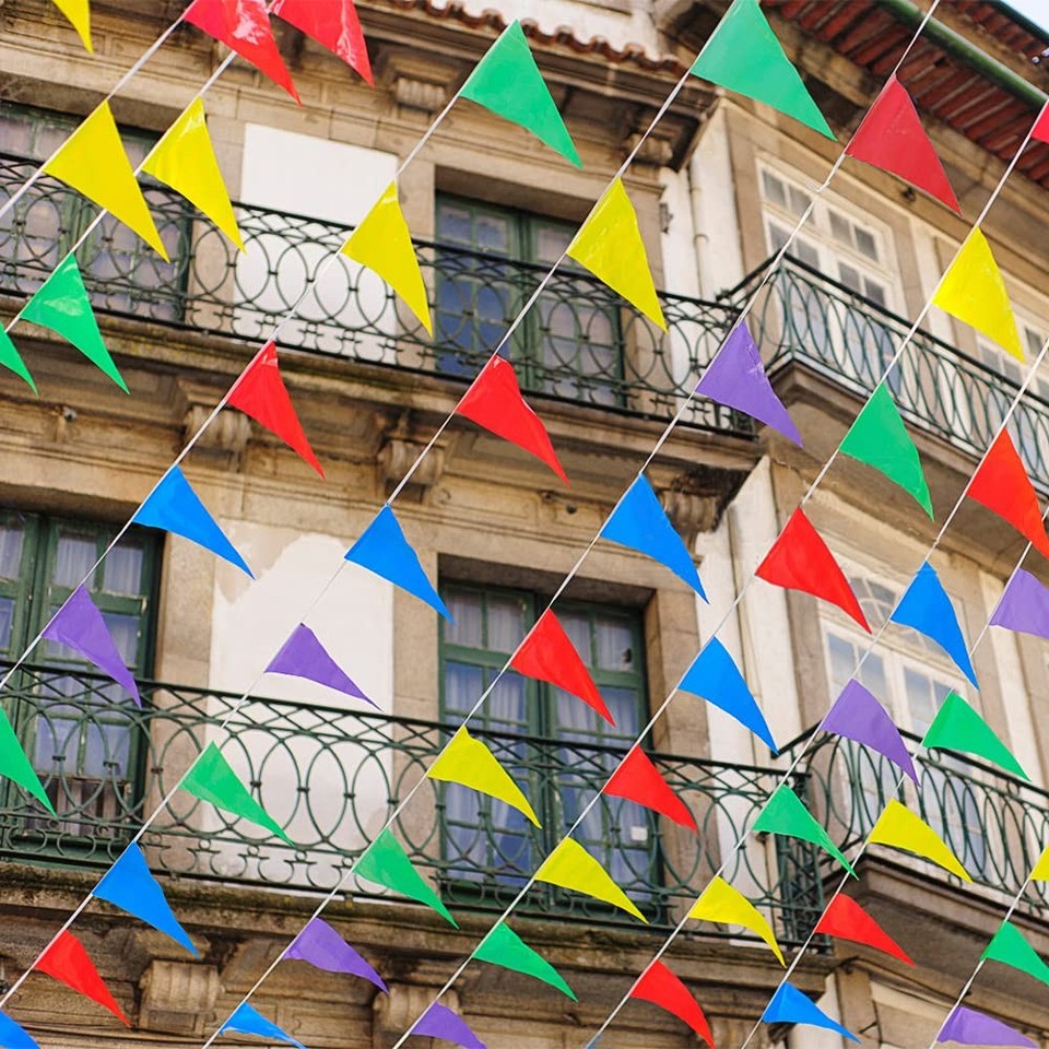 Stylish 100M Reusable Bunting with 200 Colorful Flags - Outdoor Party ...