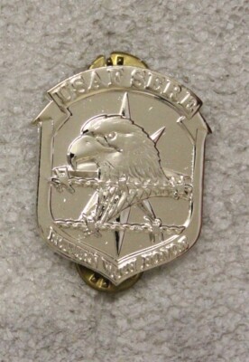 U.S. Air Force 1009: Survival, Evasion, Resistance & Escape Instructor ...