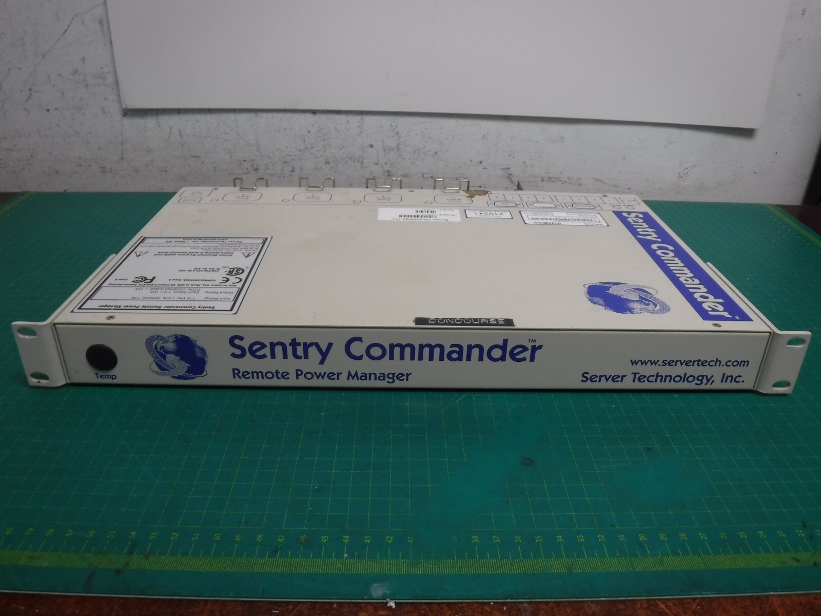Sentry Commander PT40-H404-2-02 Remote Power Manager Server Technology ...