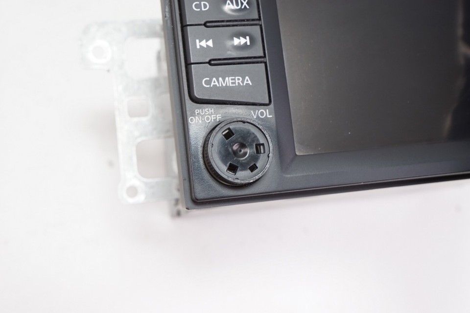 NISSAN SENTRA VERSA Radio Navigation NAV Unit AM-FM Tuner CD GPS OEM ...