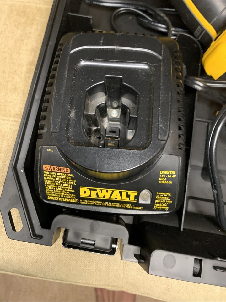 DEWALT #DC742 3/8" CORDLESS DRILL DRIVER (12V) - TESTED With Charger | eBay