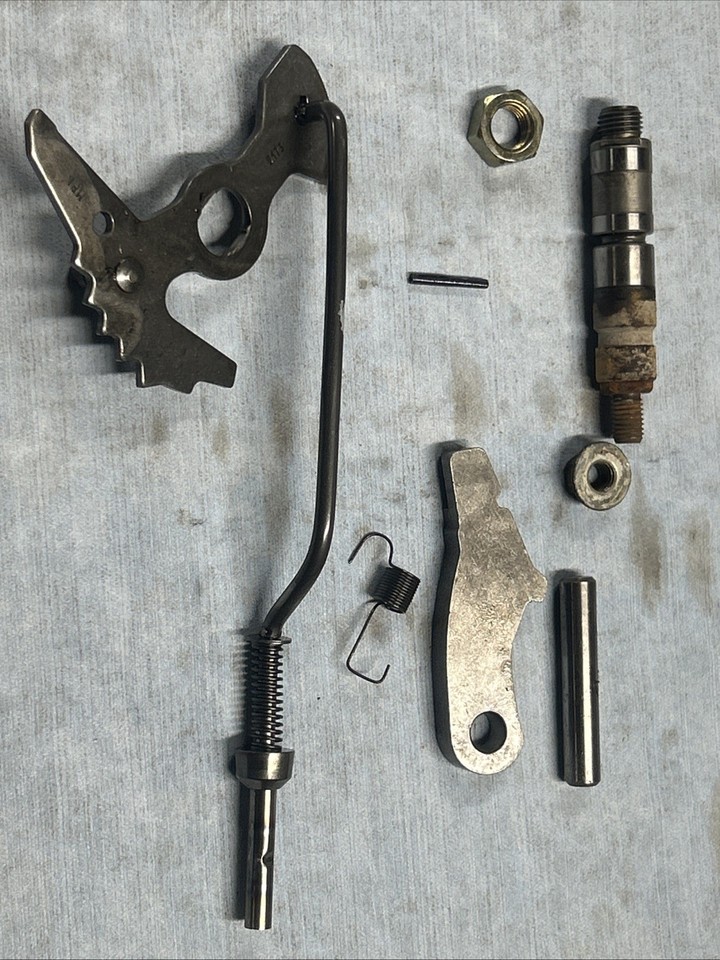 96-07 FORD 4R70w 4R70W F150 Expedition TRANSMISSION CASE SHIFTER SHAFT ...