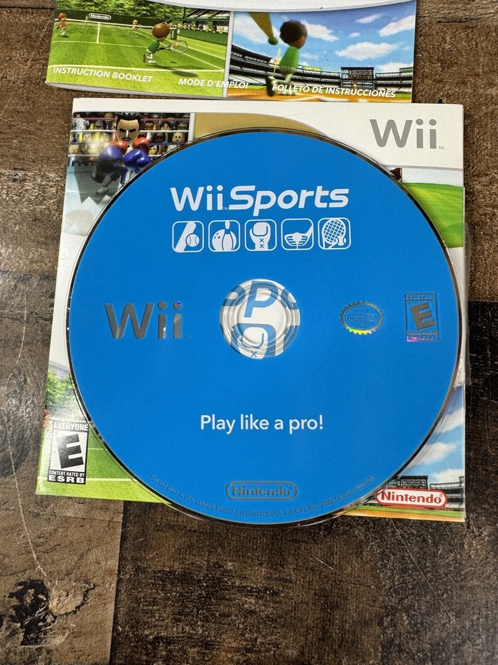 Wii Console with Wii Sports Nintendo System Complete In Box Bundle ...