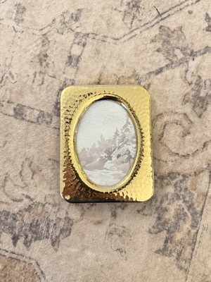 Vintage Hammered Round Gold Frame With Watercolor Print | eBay