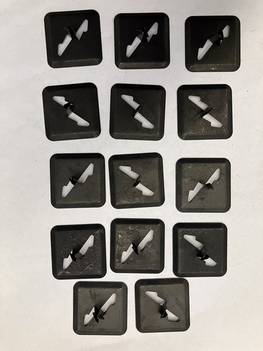 Holden Bonnet Insulator Clips HQ HJ HX HZ WB | eBay