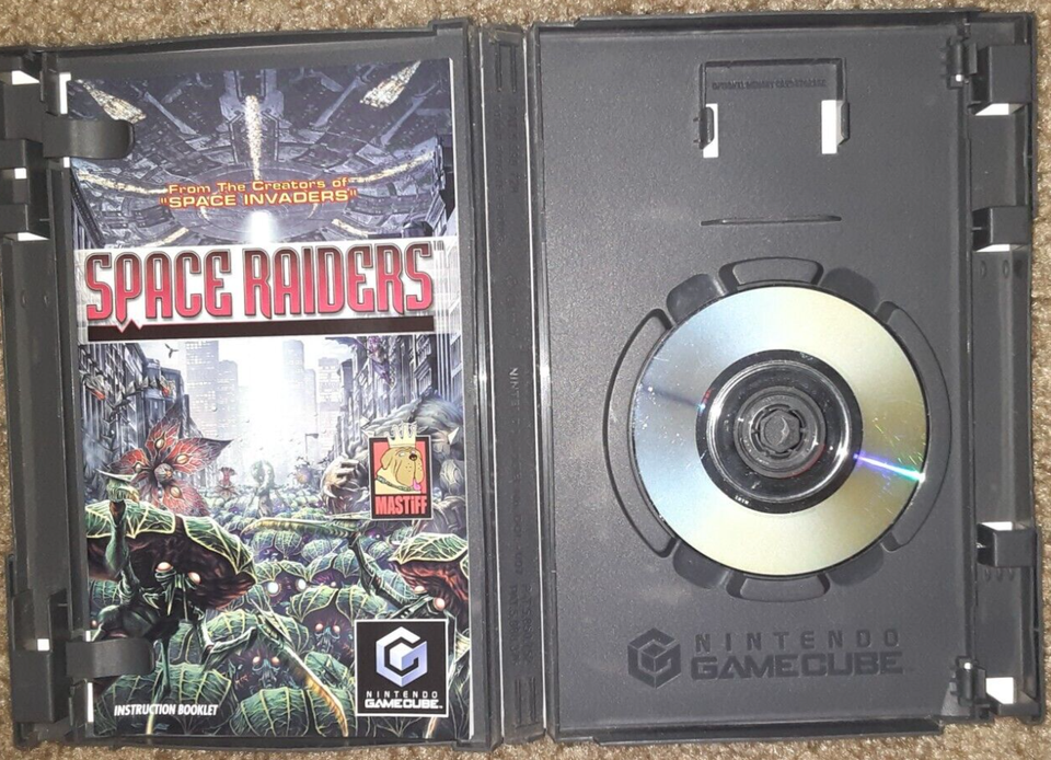 Space Raiders GameCube 2004 Complete w/ manual CIB Tested Invaders game ...