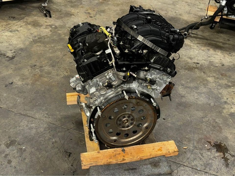2020 2021 2022 Ford Explorer 3.3L Engine Motor 6cyl 12K Miles Complete ...