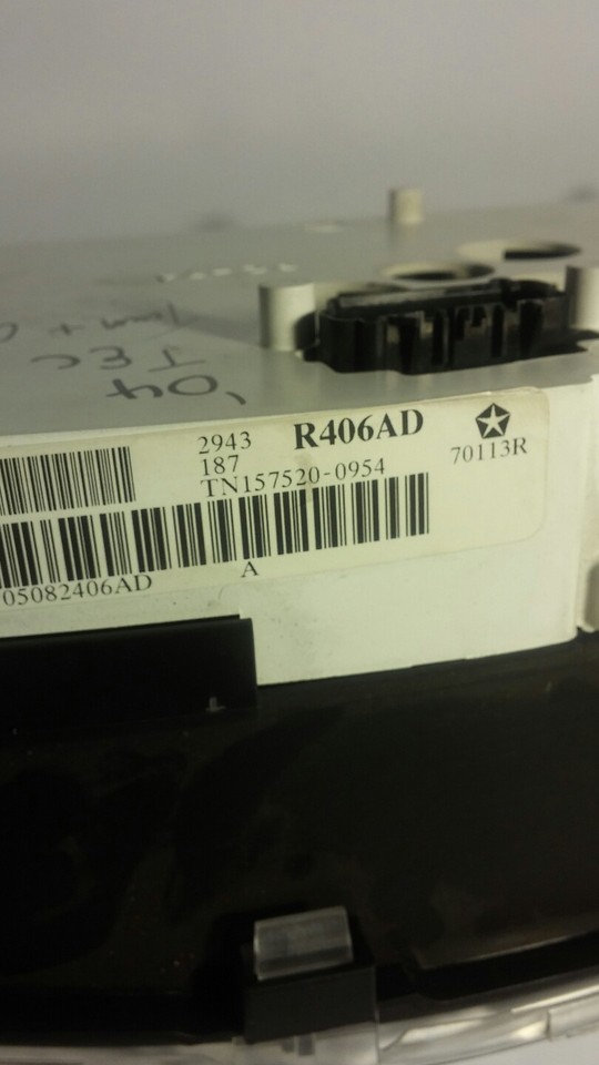 2004 dodge caravan Chrysler Town Country SPEEDOMETER ODOMETER ...
