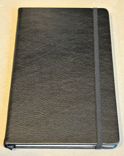 Amazon Basics Classic Lined Notebook, Black, 240 Pages, 5 in x 8.25 in ...