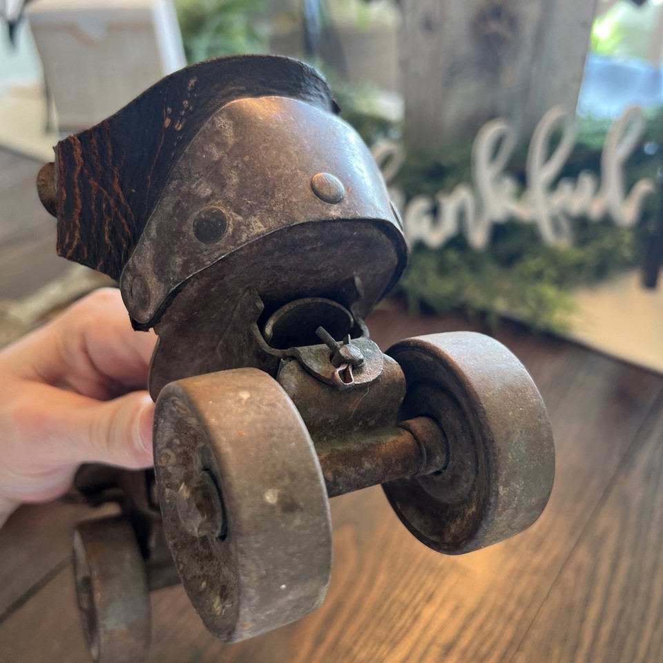 Vintage Metal Roller Skates - Rusty Shabby | eBay