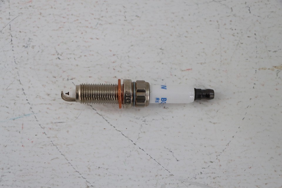 6PCS For BMW E82 E88 F02 F10 F13 ZR5TPP33 Spark Plug 12120037582 ...