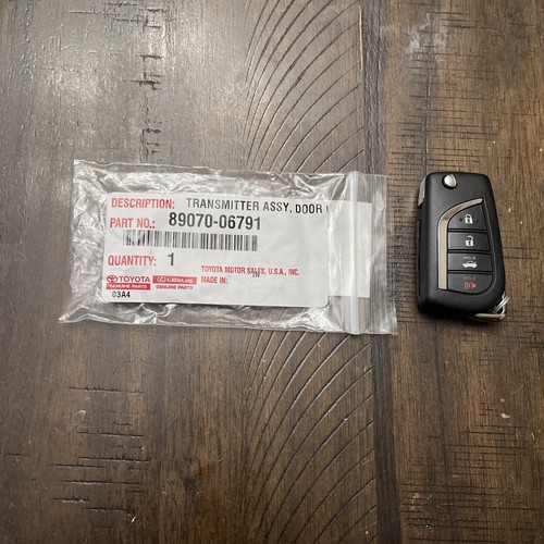 Genuine Toyota Keyless Entry Transmitter 89070-06791 | eBay