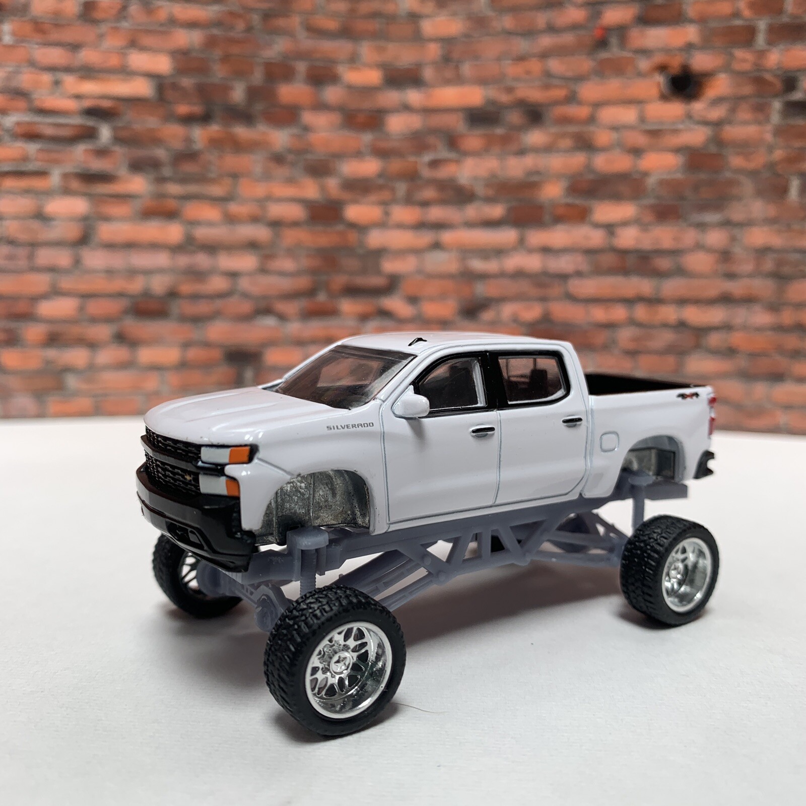 1:64 3d Printed Chevy Lifted Truck Frame (Truck Body And Wheels Not ...