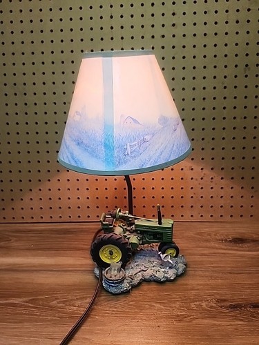 Vtg. John Deere Tractor Table Lamp with Original Shade Works Perfect ...