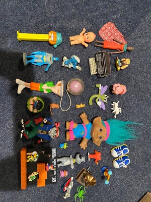 80's 90's figure lot-troll, batman, mario, smurf, porkchop, tom, jerry ...