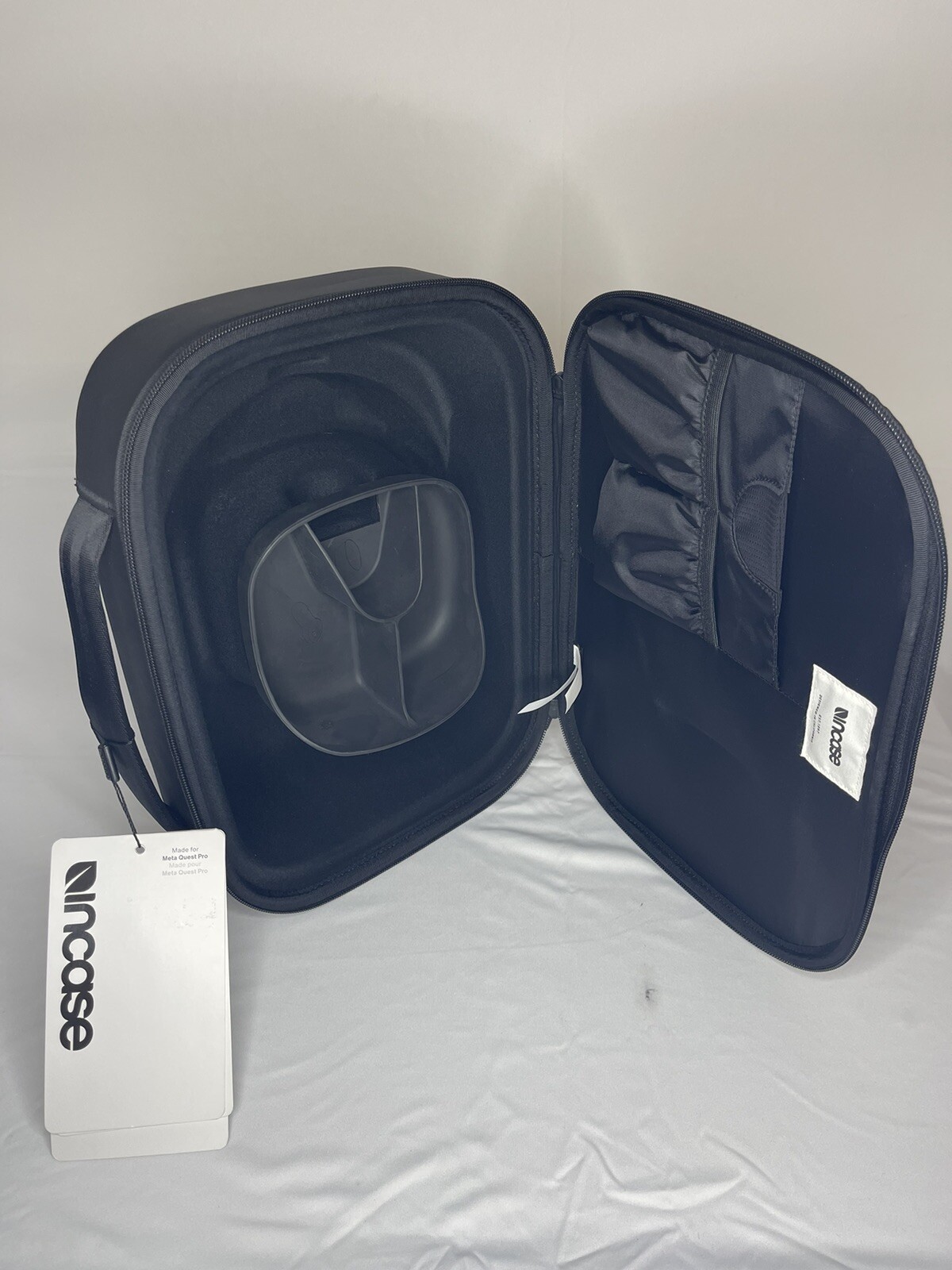 Incase Carry Case for Meta Quest Pro - Black for sale online | eBay