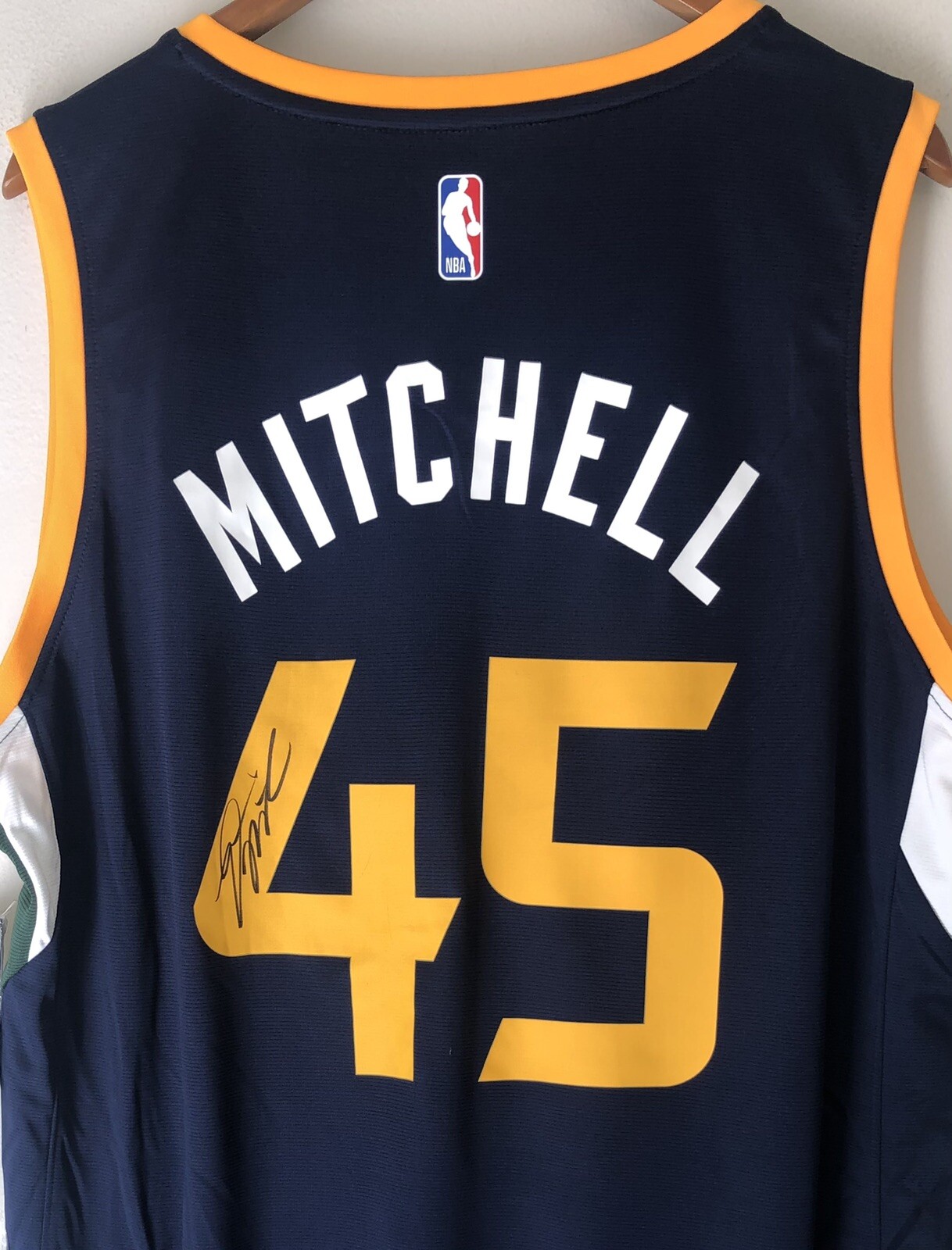 Donovan Mitchell signed Utah Jazz autographed Fanatics NBA Auto Jersey ...