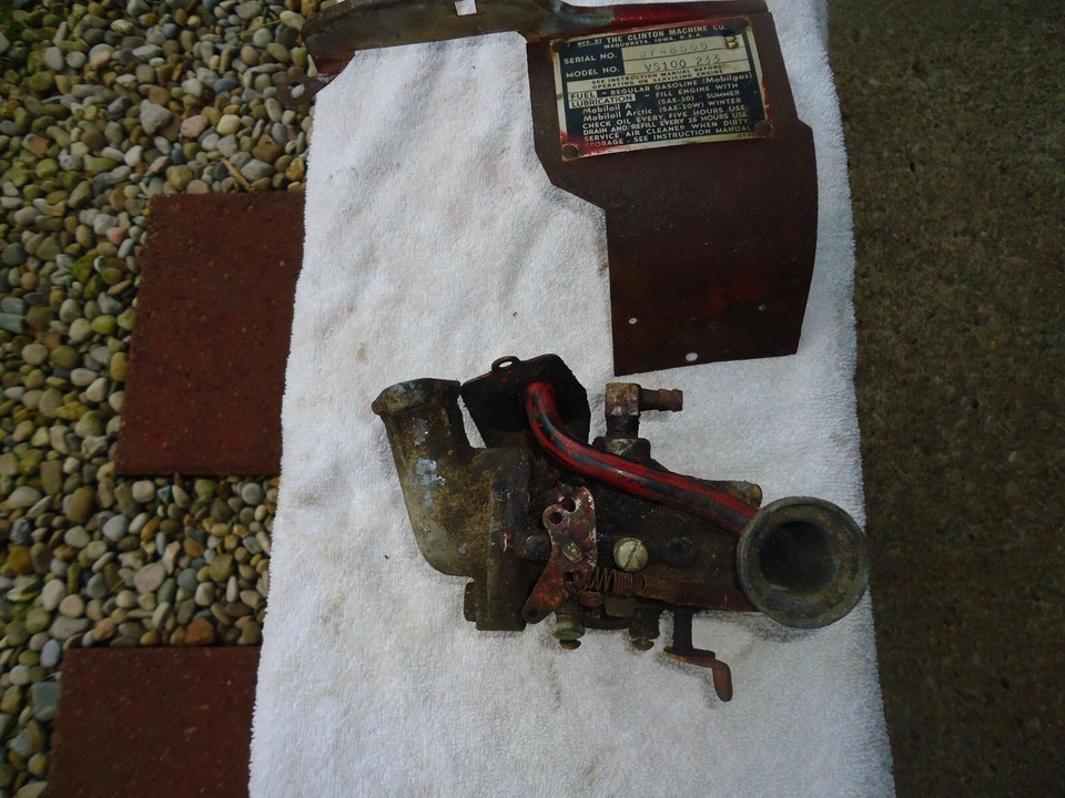 Vintage Clinton Engine Parts / Model VS 100 233 / Carburetor / ID Tag ...