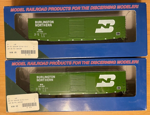 345 - Lot of 2 - HO Scale LBF Company Burlington Northern Box Cars ...