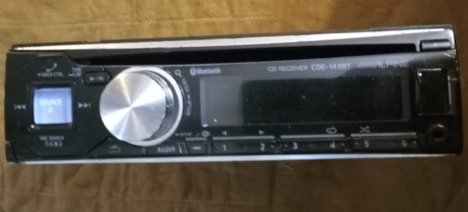 ALPINE CDE-143BT CAR BLUETOOTH CD RECEIVER Stereo USB Aux Mic Single ...